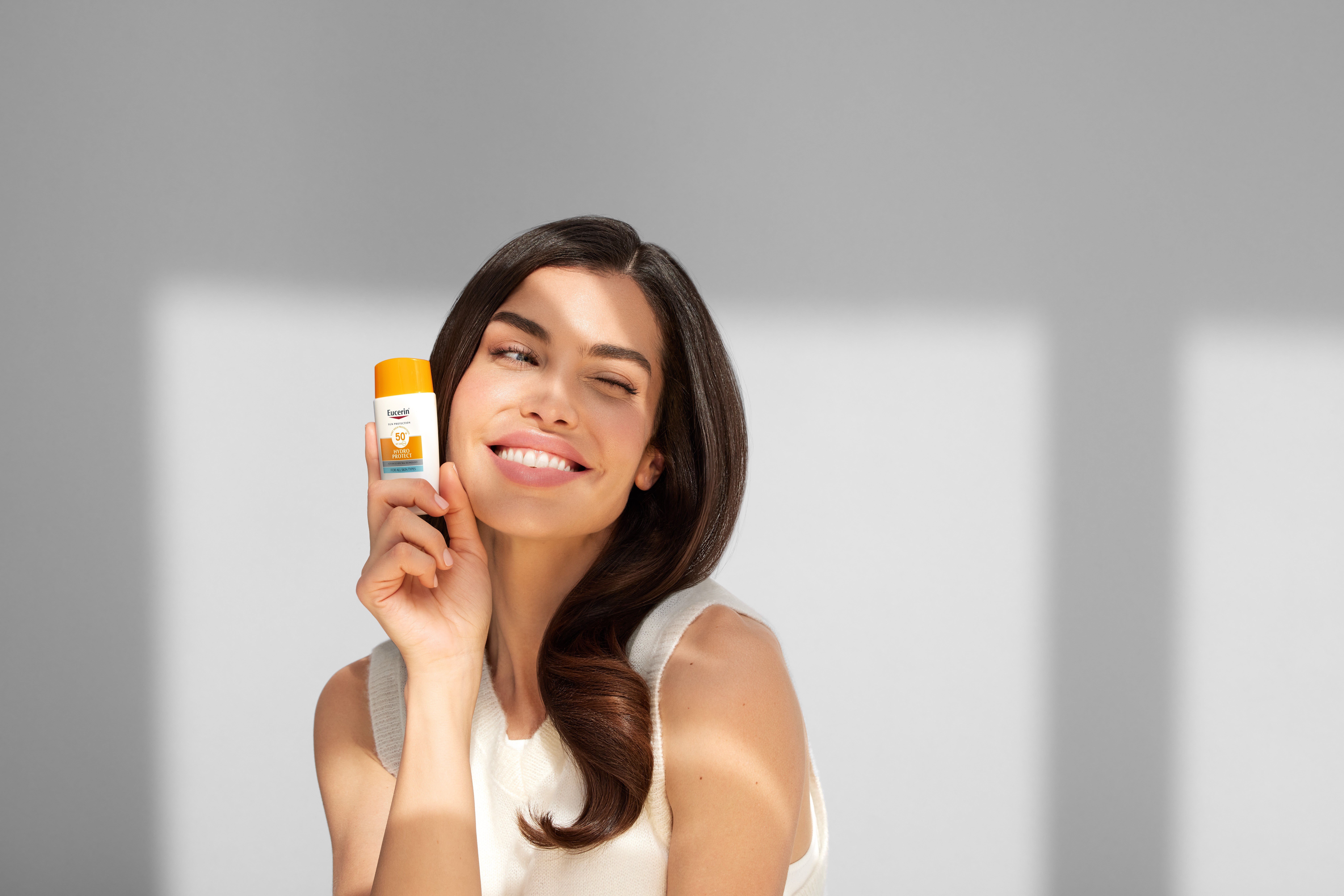 EUCERIN® HYDRO PROTECT ULTRALEICHTES FACE SUN FLUID LSF 50+